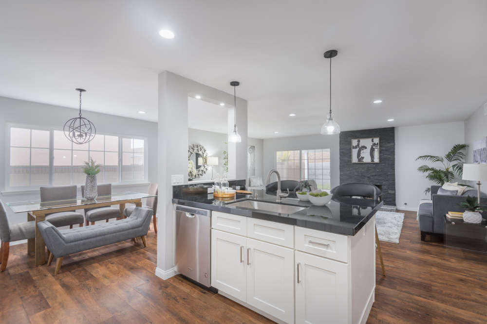 Elevating Your Future | Vania Rincon Real Estate Team